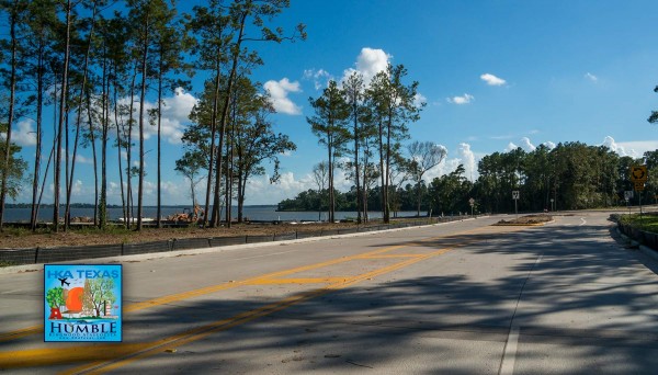 Bridges on Lake Houston prepares to open in October 2014