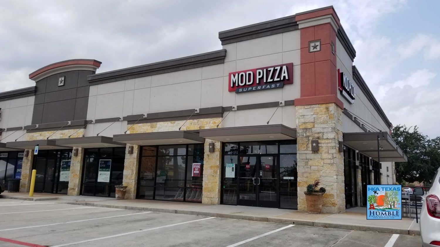 The MOD SQUAD opens the doors to MOD PIZZA in Atascocita 5/29/19